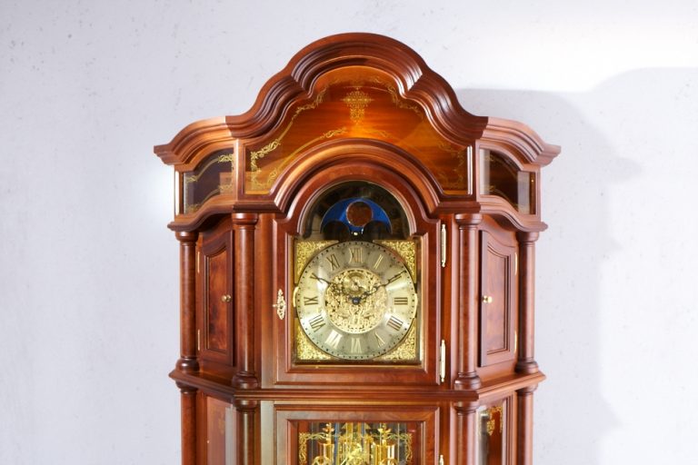 Impressive German Grandfather Clock | Traditional handwork | Nut tree