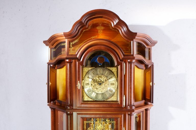 Impressive German Grandfather Clock | Traditional handwork | Nut tree
