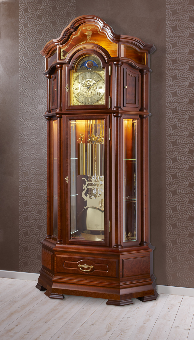 Impressive German Grandfather Clock | Traditional handwork | Nut tree